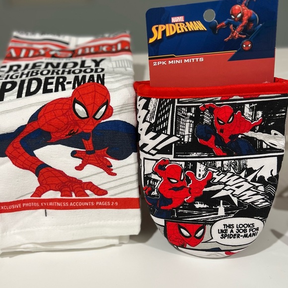 Marvel | Kitchen | Marvel Spiderman Kitchen Towels And Oven Mitts ...